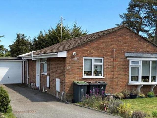 Azalea Close, St. Ives, 2 Bedroom Detached