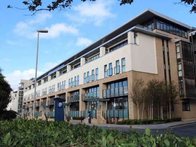 Azure West, The Hoe, Plymouth PL1, 2 bed flat to rent, £1,200 pcm | PrimeLocation