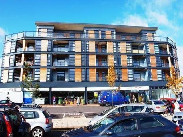 Azure Court, London NW9, 2 bed flat to rent, £1,900 pcm | PrimeLocation