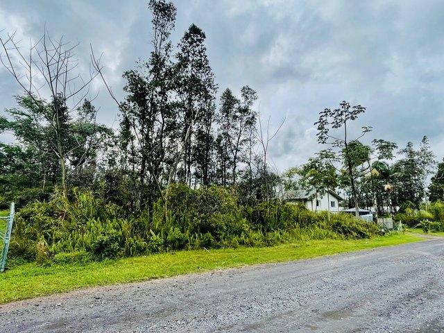 Azure Dr, Pahoa, HI 96778