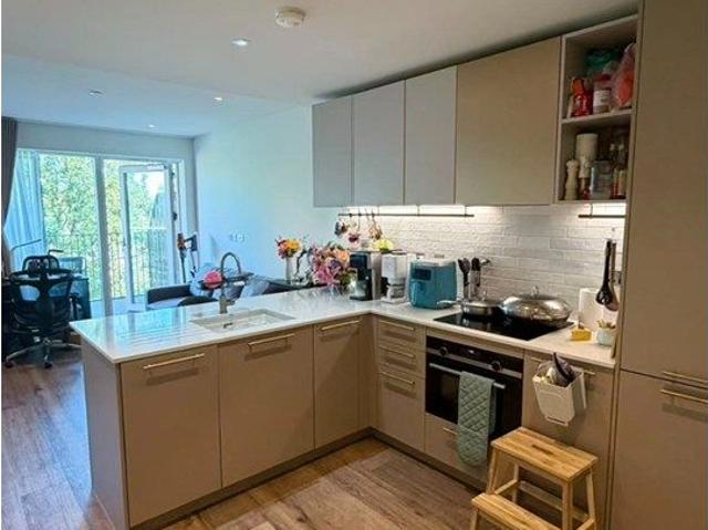 Azure House, London N8, Studio to rent, £1,800 pcm | PrimeLocation