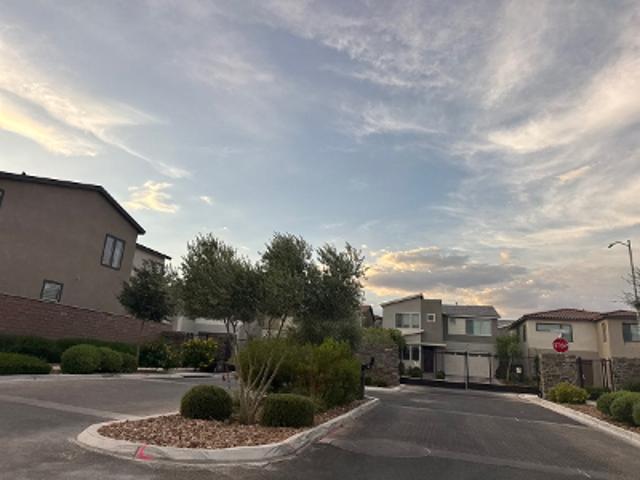 Azure Jay Avenue