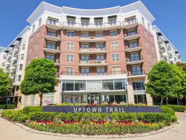 B1A Uptown Trail