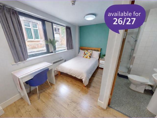B2 Catherine House, 12 Woolpack Lane 4 bed flat to rent £2,409 pcm £556 pw