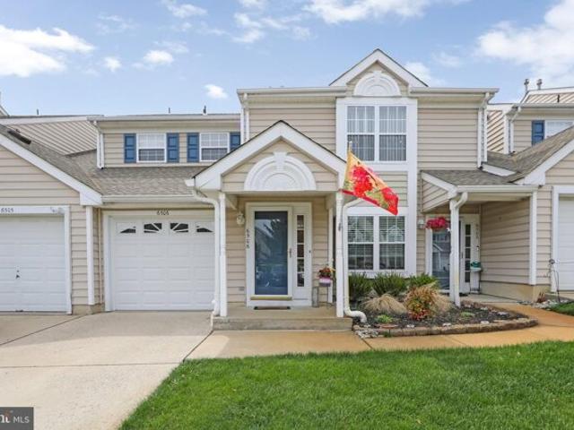 b Normandy Dr, Mount Laurel, Condo For Sale