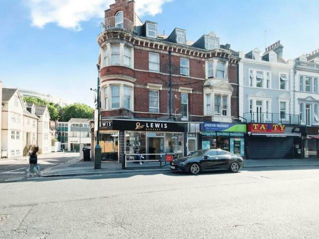 B Old Christchurch Road, Bournemouth BH1, 1 bed flat to rent, £850 pcm | PrimeLocation