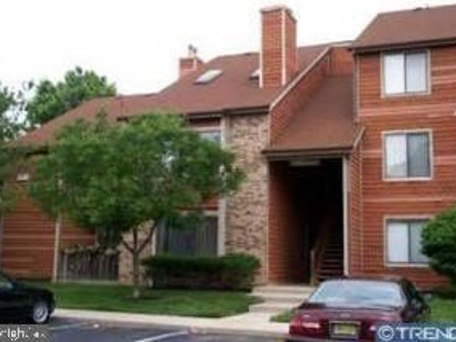 b Auburn Ct, Mount Laurel, Condo For Sale