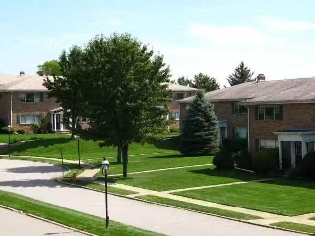 B Berdan Court