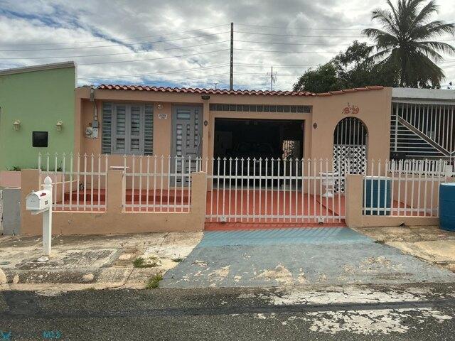 B Calle,camuy, Home For Sale