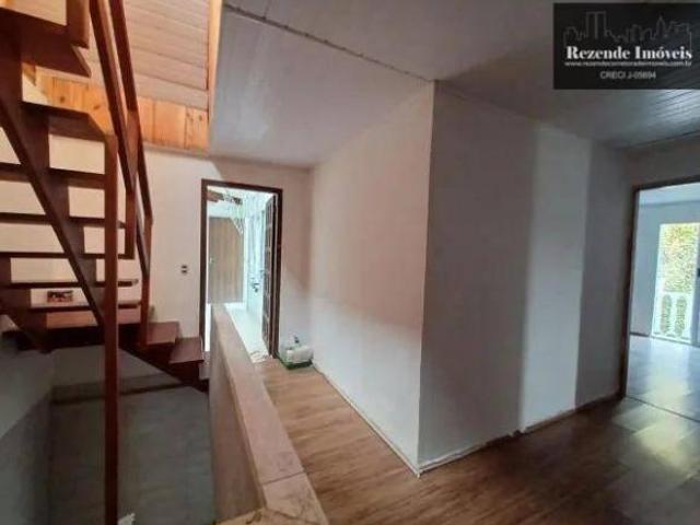 B Casa com 5 dormitórios à venda, 300 m² por R$ 1.675.000 São Braz Curitiba/PR