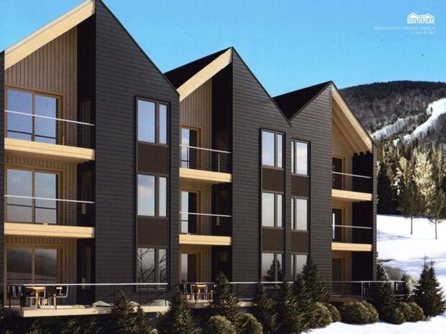 B Ember Ct, Lincoln, Condo For Sale