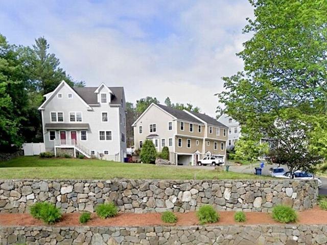 B Gates Ln Unit B, Wakefield, Condo For Sale