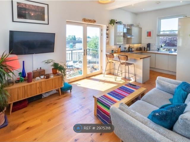 B Gleneagle Road, London SW16, 1 bed flat to rent, £1,870 pcm | PrimeLocation