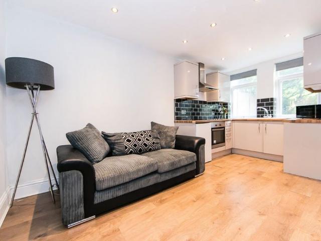B Hartley Avenue, Woodhouse, Leeds
