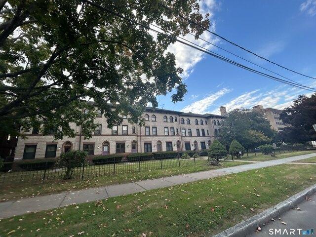 B Imlay St Unit B, Hartford, Condo For Sale
