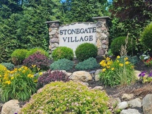 B Stonegate Ln Unit,stanhope, Condo For Sale
