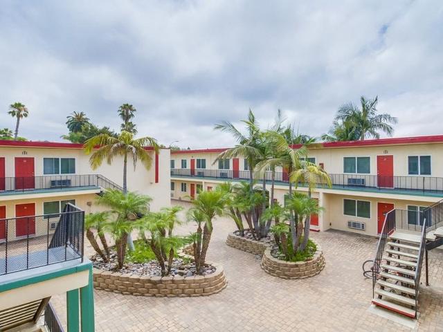 B Street | Apartments Near Balboa Park 2 Bedroom Apartment for Rent at 2874 B St, San Diego, CA 92102 Golden Hill