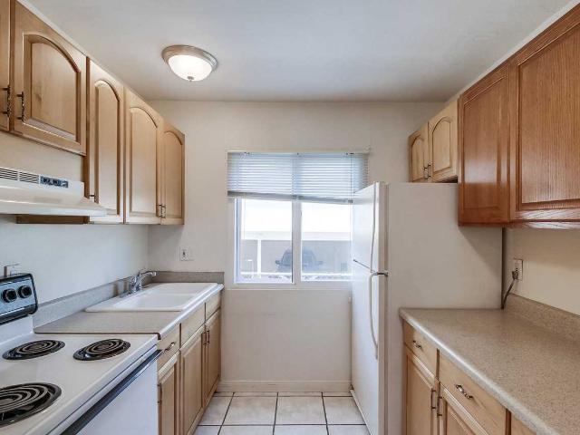B Street | Apartments Near Balboa Park Studio Apartment for Rent at 2874 B St, San Diego, CA 92102 Golden Hill