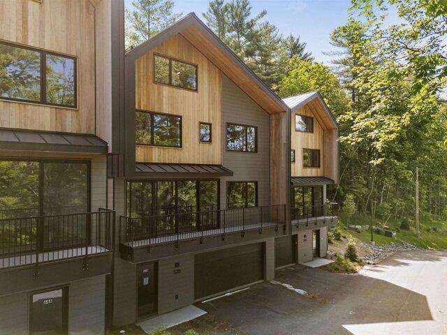 B Slate Hill Rd Unit,stowe, Home For Sale