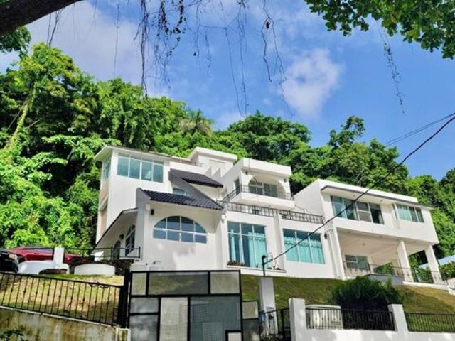 B Tintillo Street Unit A, Bayamon, Home For Sale