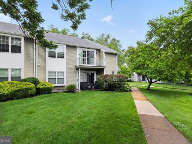 B Willow Turn, Mount Laurel, Condo For Sale