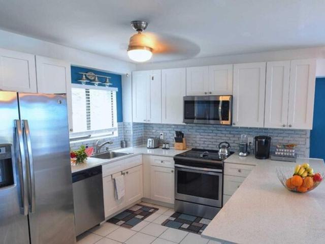 B Wintberg Gns, Saint Thomas, Condo For Sale