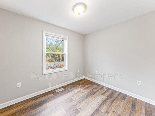 B 1754 Meadowbrook Terrace