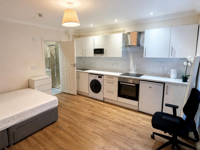 Bamborough Gardens, London W12, Studio to rent, £1,495 pcm | PrimeLocation