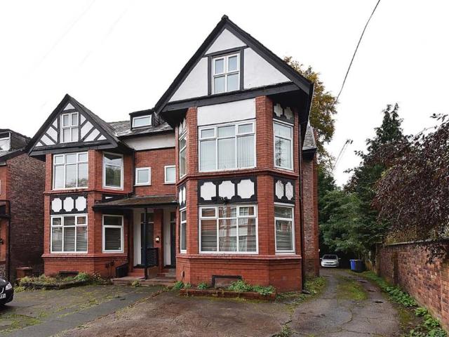 Bamford Road, Manchester 2 bed apartment to rent £1,295 pcm £299 pw
