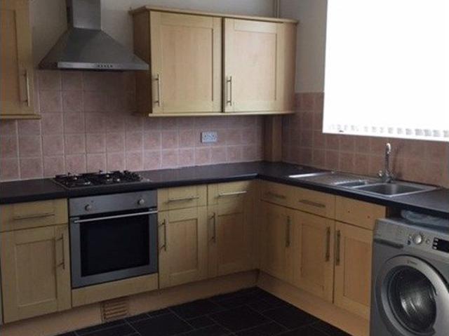 Bamford Road, Wolverhampton WV3, 2 bed end terrace house to rent, £950 pcm | PrimeLocation