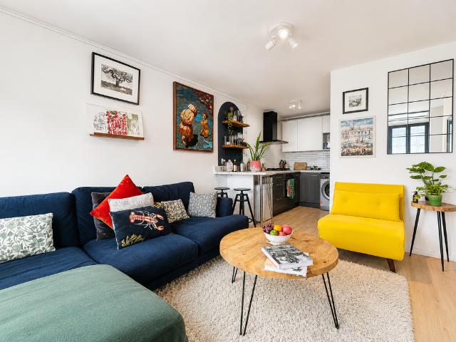 Bampton Road, Forest Hill, SE23 1 bed flat to rent £1,600 pcm £369 pw