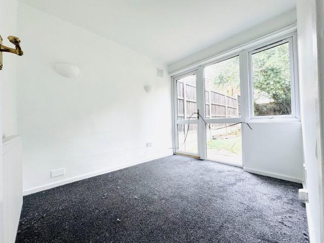 Bampton Road, London SE23, 1 bed flat to rent, £1,100 pcm | PrimeLocation