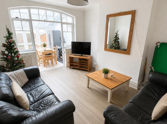 Bampton Street, Loughborough LE11 6 bed house to rent £3,120 pcm £720 pw