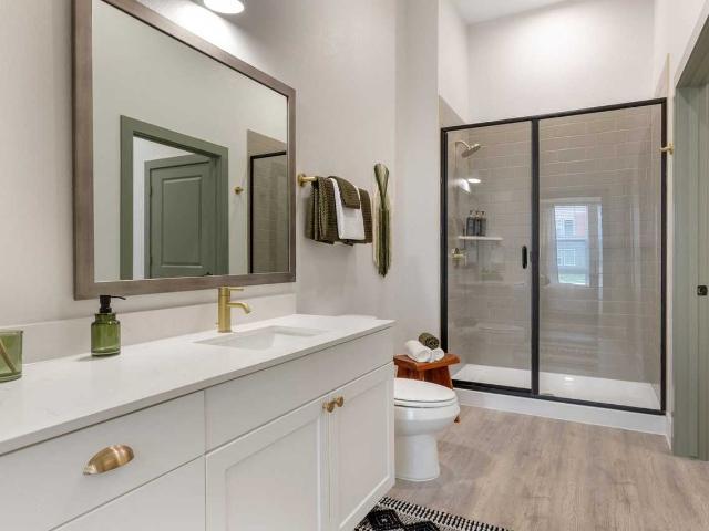 Banyan Flats Apartments 1 Bedroom Apartment for Rent at 2022 N Beckley Ave, Dallas, TX 75208