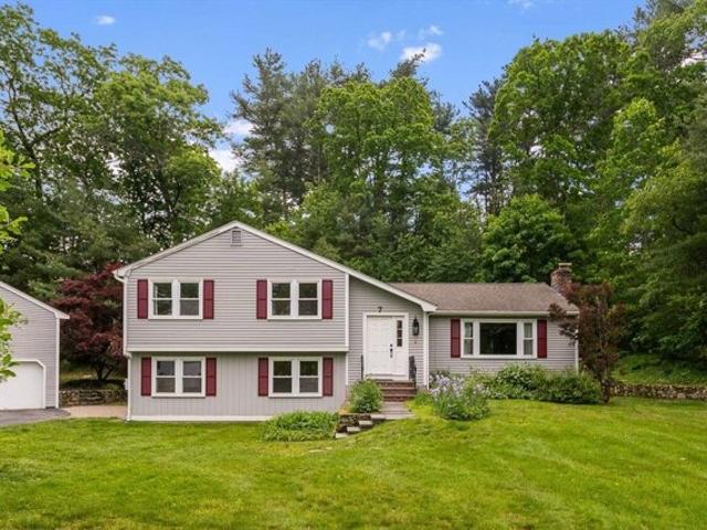 Banbury Dr, Westford, Home For Sale