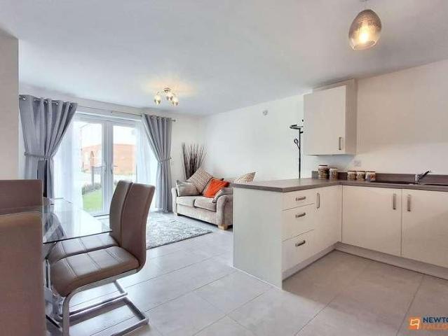 Banbury Drive, Hampton Water, PE7