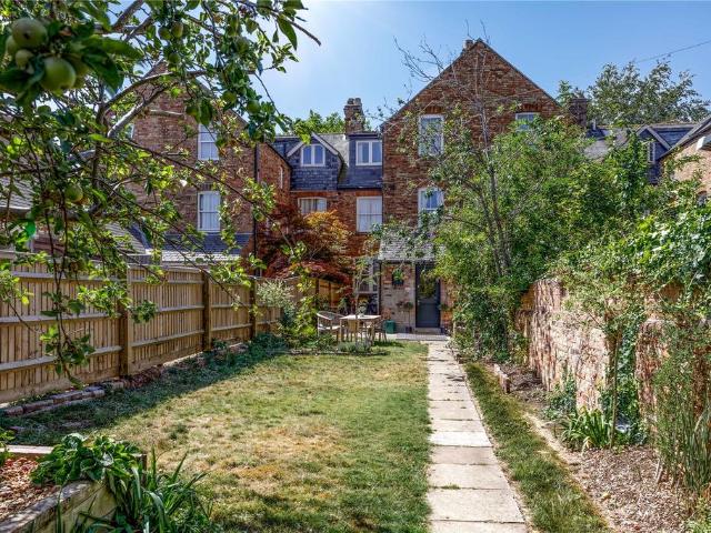 Banbury Road, Oxford, Oxfordshire, OX2 5 bed terraced house to rent £7,000 pcm £1,615 pw