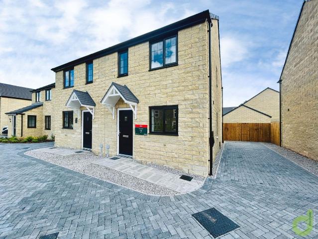Bancroft Close, Earby BB18, 3 bed semi detached house to rent, £1,150 pcm | PrimeLocation