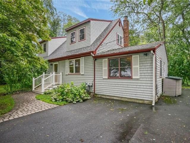Bancroft Dr, Portsmouth, Home For Sale