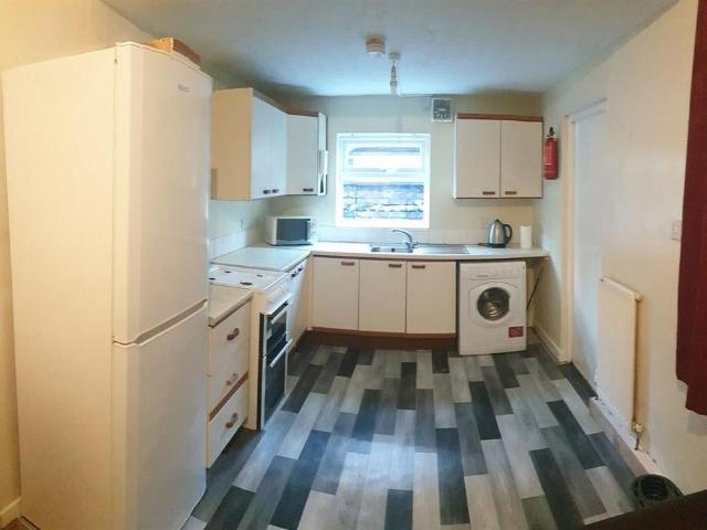 Banff Road, Manchester M14 4 bed house to rent £1,993 pcm £460 pw