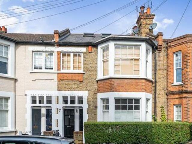 Bangalore Street, Putney, 2 Bedroom Flat