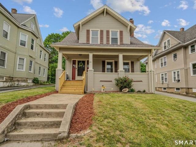 Bank St, New London, Home For Sale