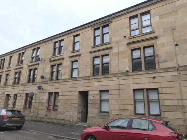Bank St, Paisley PA1, 3 bed flat to rent, £875 pcm | PrimeLocation