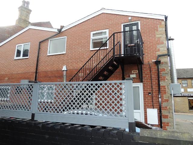 Bank Street, Ossett WF5, 1 bed flat to rent, £750 pcm | PrimeLocation
