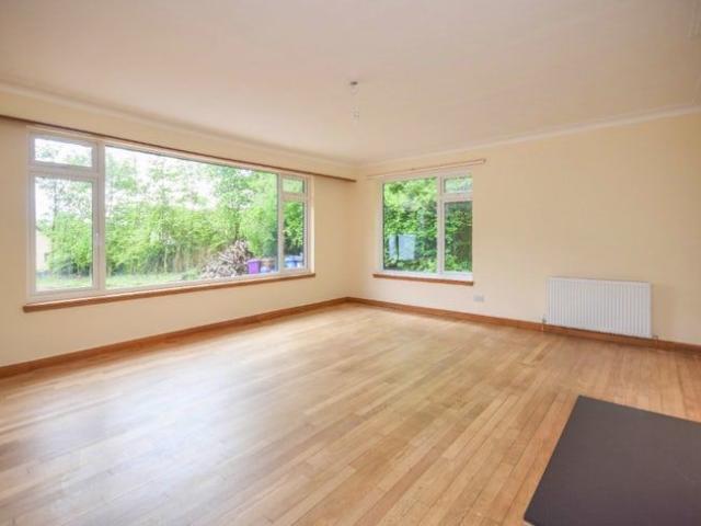 Bankfoot Cottage 44 Lochside Road Forfar, Angus, DD8 3JF
