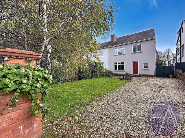 Bankfield Lane, Southport PR9 3 bed semi detached house to rent £34,667 pcm £8,000 pw