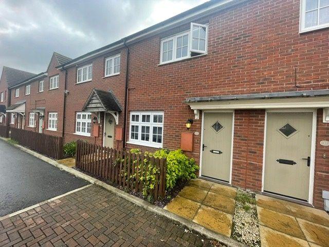Bankfield Road, Bilston WV14, 2 bed flat to rent, £925 pcm | PrimeLocation