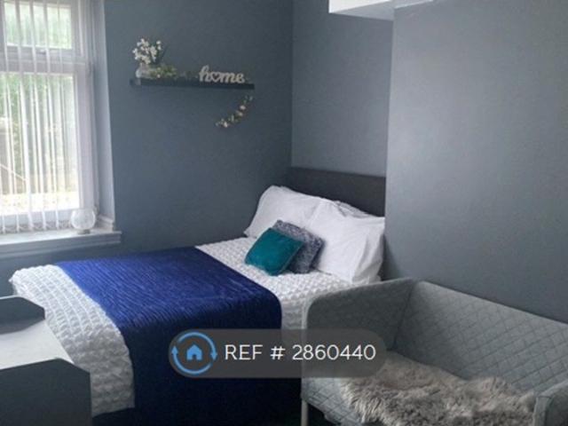 Bankfield Road, Huddersfield HD1, Room to rent, £500 pcm | PrimeLocation
