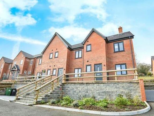 Banks Close, Ambergate, 3 Bedroom Semi detached