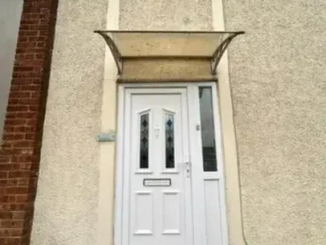 Bankside, Sandwell, B43 5PN, United Kingdom | 3 bed apartment for rent #144107075 | Rentberry